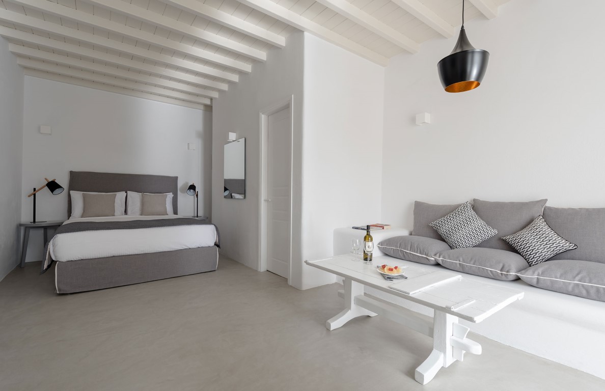 Cova Mykonos Suites - Reserve your luxury accommodation online